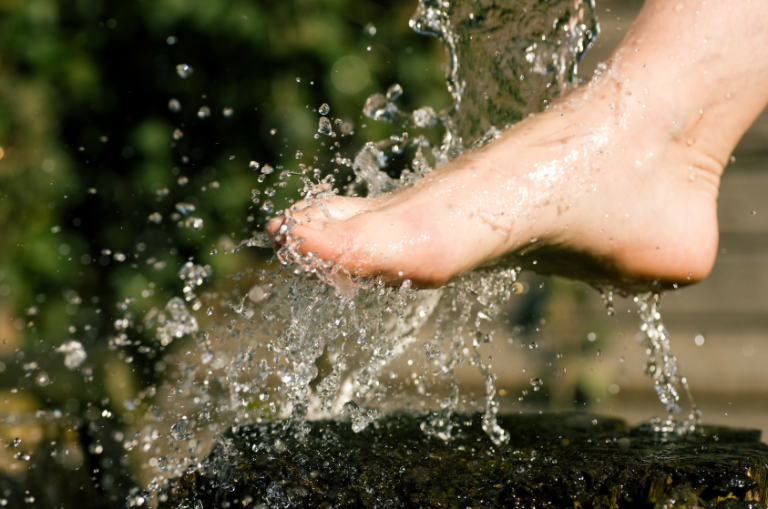 Therapeutic Hydrotherapy: Healing & Relaxation - Newcastle Physio